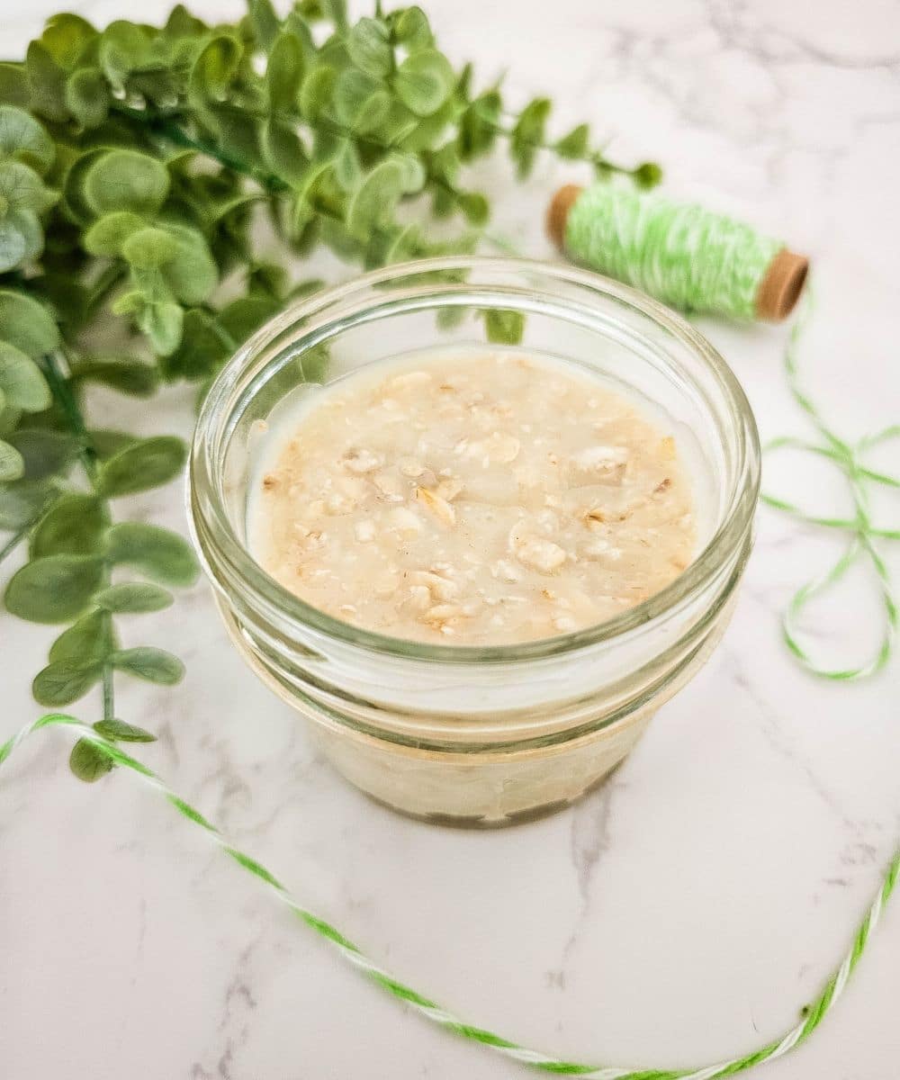 3 Ingredient Oatmeal Face Mask For Glowing Healthy Skin